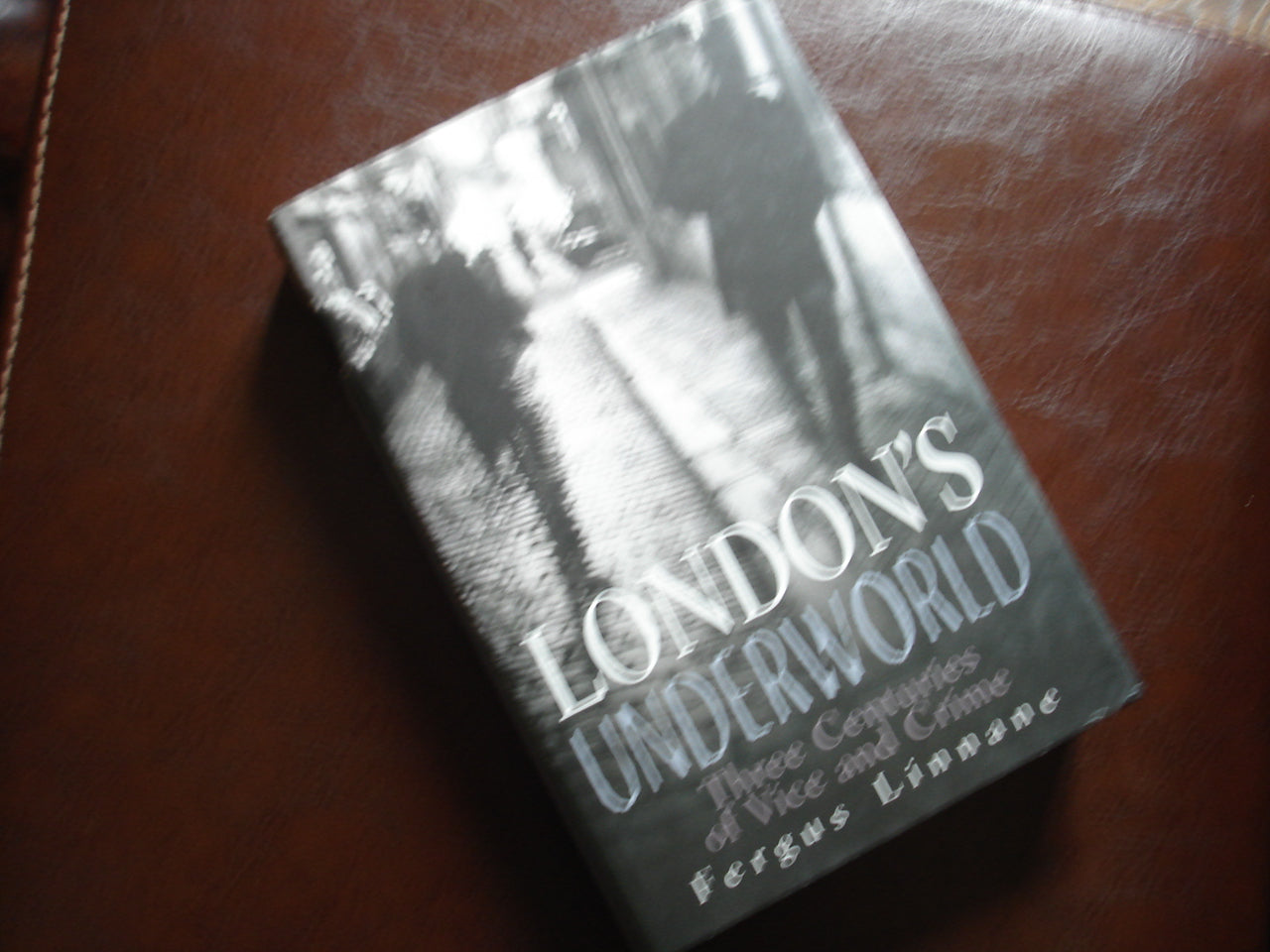 London's Underworld - Three Centuries of Vice & Crime – The Book Trader